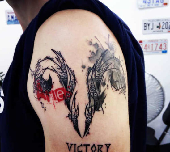 Tatuaże ze znakami zodiaku: baran – znaczenie, historia, 40 zdjęć