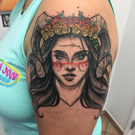 Tatuaże ze znakami zodiaku: baran – znaczenie, historia, 40 zdjęć