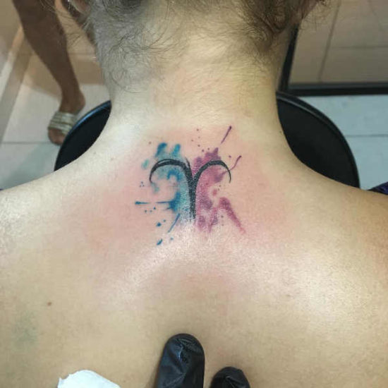 Tatuaże ze znakami zodiaku: baran – znaczenie, historia, 40 zdjęć