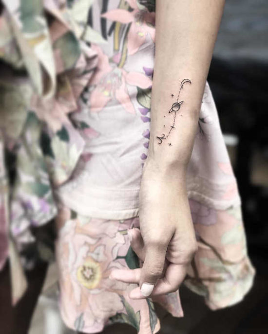 Tatuaże ze znakami zodiaku: baran – znaczenie, historia, 40 zdjęć